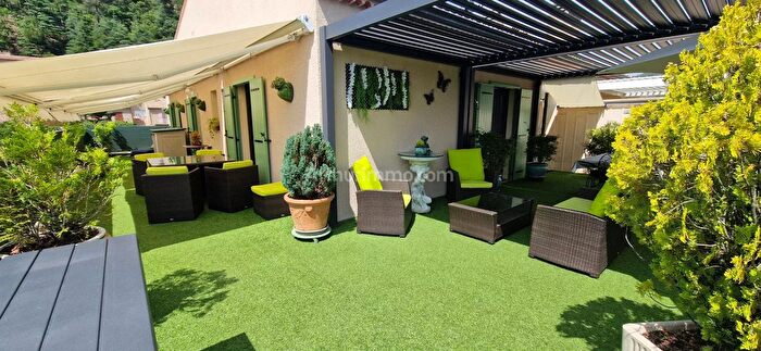 Appartement à vendre - Digne-les-Bains, Centre-ville, Bourg - 4 pièces - 3 chambres