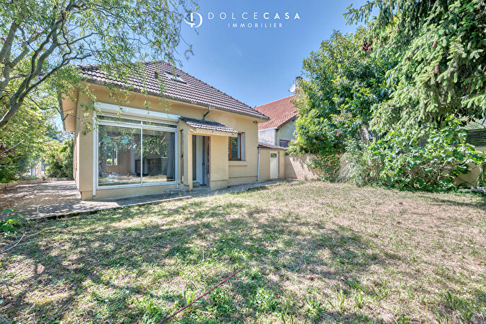 Maison à vendre - Neuilly-sur-Marne, Avenir - 4 pièces - 2 chambres