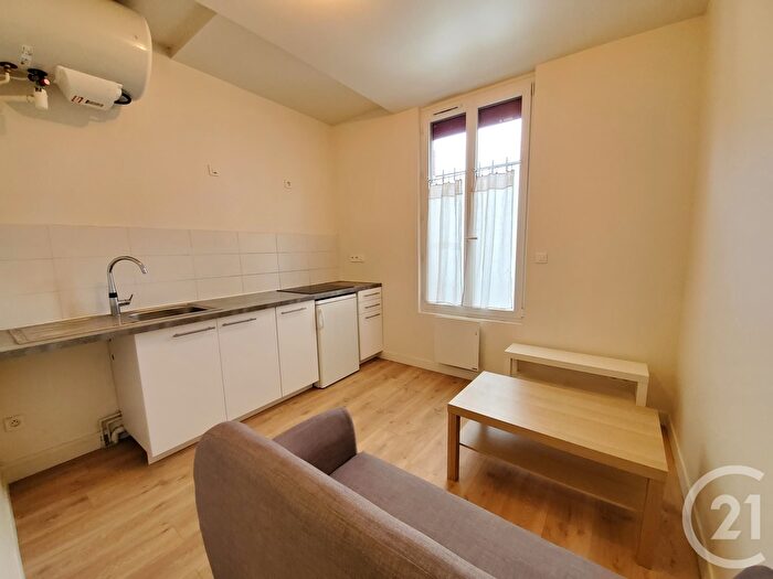 Appartement 2 pièces à Ivry-sur-Seine, Louis Bertrand, Mirabeau, Semard, à louer