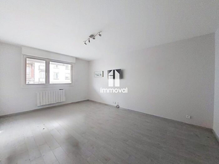 Appartement à louer - Strasbourg, Gare - 2 pièces - 1 chambre