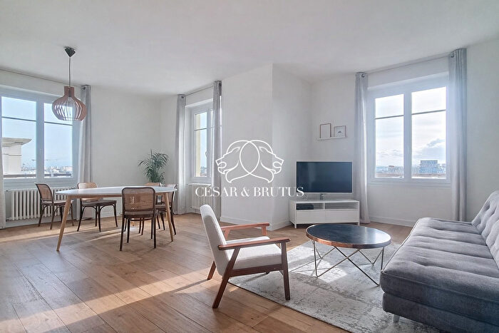 Appartement à vendre - Lyon e , Jean Macé - 4 pièces - 3 chambres