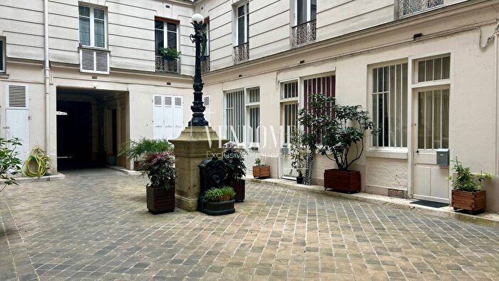 Appartement à louer - Paris ème arrondissement - 3 pièces - 2 chambres