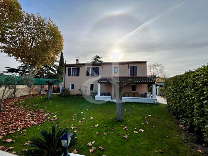 Maison à vendre - Saint-Rémy-de-Provence - 5 pièces - 3 chambres