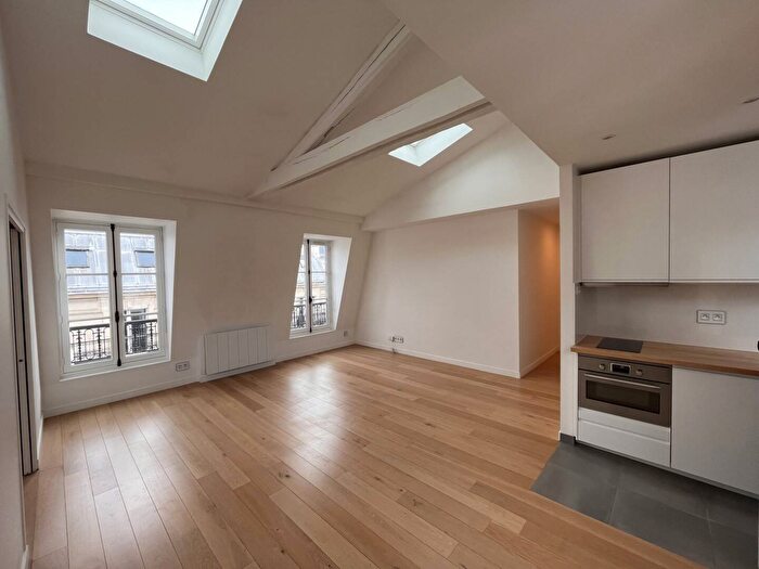 Appartement à louer - Paris ème arrondissement - 2 pièces - 1 chambre