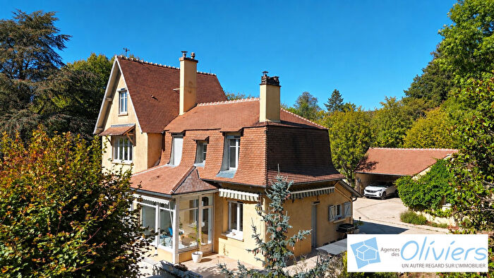 Maison 11 pièces à vendre à Chevreuse