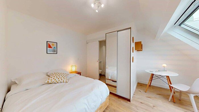 Dhuys-Hoche, Bagnolet : Appartement 1 pièce à louer