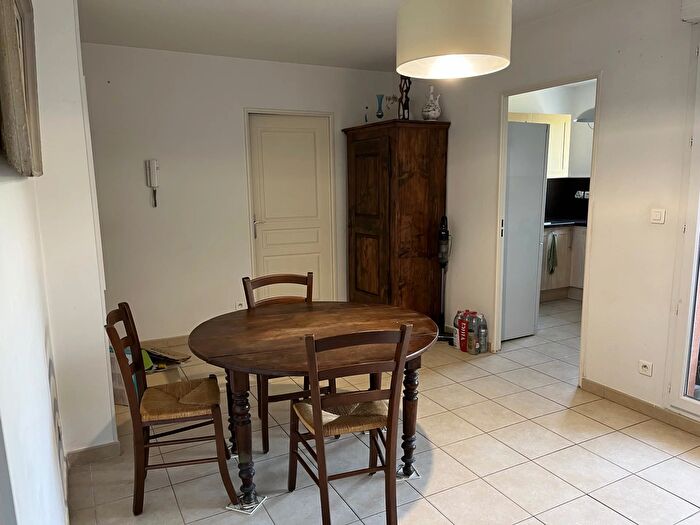 Roquevaire : Appartement 2 pièces à louer