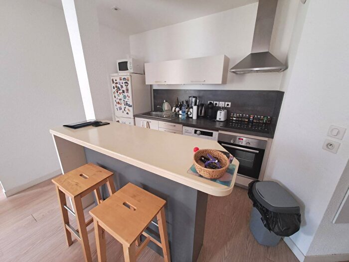 Appartement à louer - Vanteaux-Puy Las Rodas, Limoges - 2 pièces