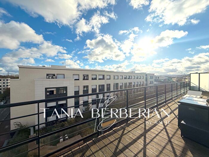 Appartement à vendre - Suresnes, République - 5 pièces - 4 chambres