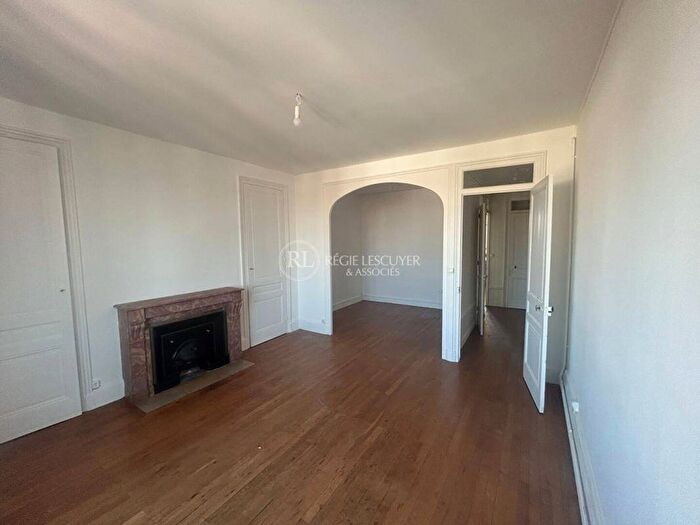 Appartement 4 pièces à louer à Montchat, Lyon 3ème arrondissement