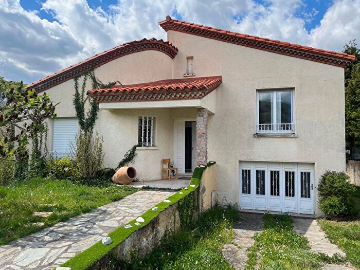 Maison à vendre - Prats-de-Mollo-la-Preste - 5 pièces - 4 chambres