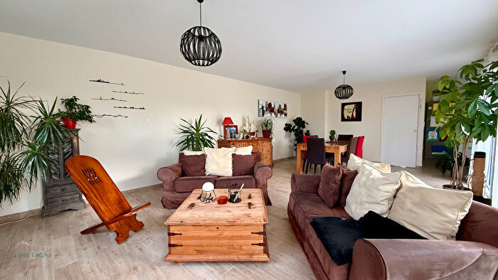 Maison à vendre - Milizac - 6 pièces - 4 chambres