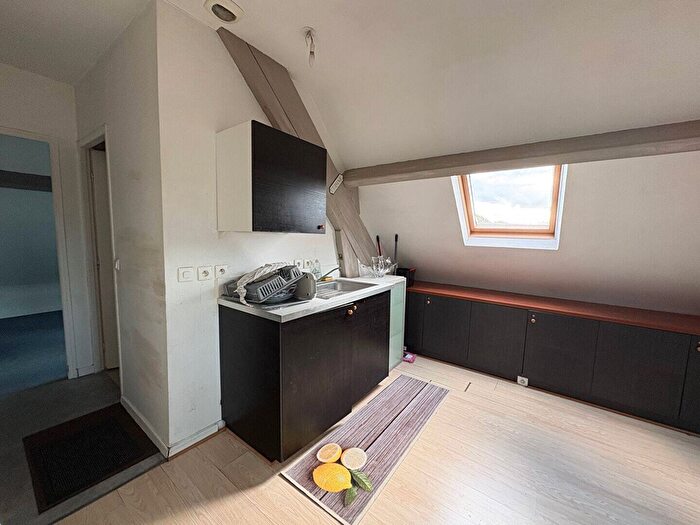 Appartement à louer - Parmentier, Sainte-Geneviève-des-Bois - 2 pièces - 1 chambre