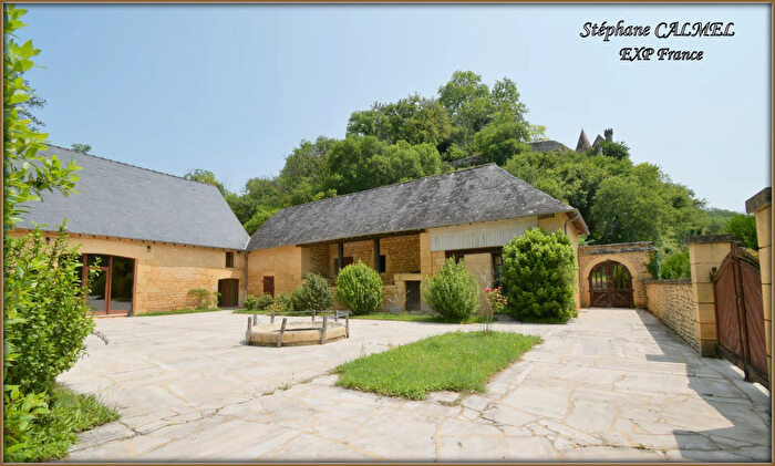 Maison à vendre - Les Eyzies-de-Tayac-Sireuil - 7 pièces - 5 chambres