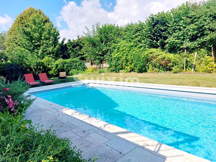 Saint-Genis-Pouilly : Maison 6 pièces à vendre