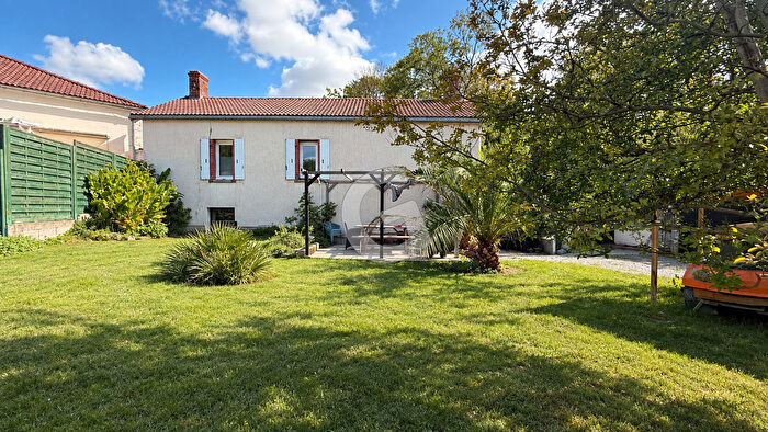 Le Champ-Saint-Père - Maison 4 pièces à vendre