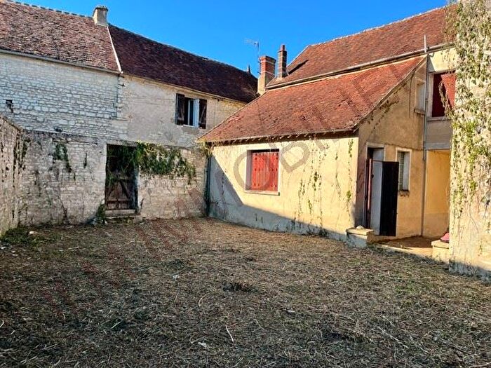 Maison 4 pièces à Bazarnes, à vendre