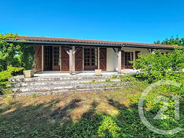Maison 5 pièces à vendre - Vouillé-les-Marais
