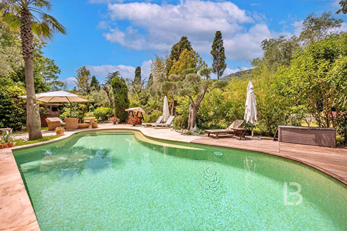 Maison à vendre - Peymeinade - 6 pièces - 4 chambres