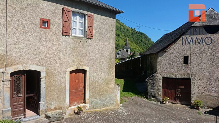 Maison à vendre - Gère-Bélesten - 5 pièces - 3 chambres