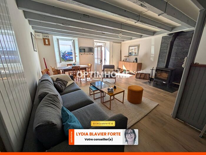 Maison à vendre - Nouic - 6 pièces - 4 chambres