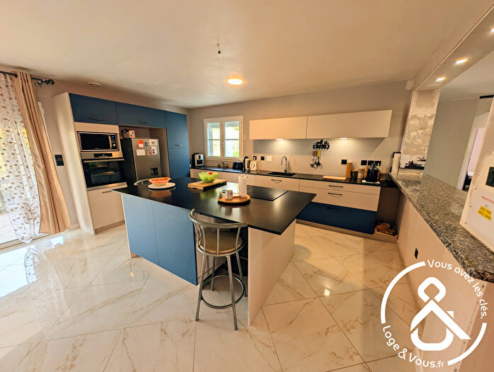 Maison à vendre - Roquecourbe - 5 pièces - 4 chambres