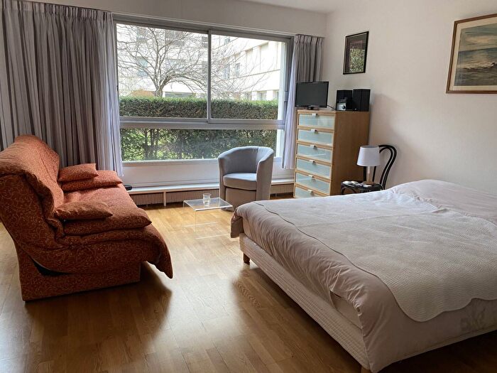 Appartement à louer - Hoche-Friedland, Paris ème arrondissement - 2 pièces