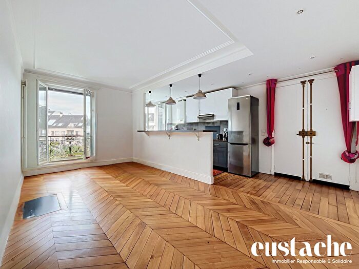 Appartement 4 pièces à vendre - Paris 11ème, Belleville, Saint-Maur