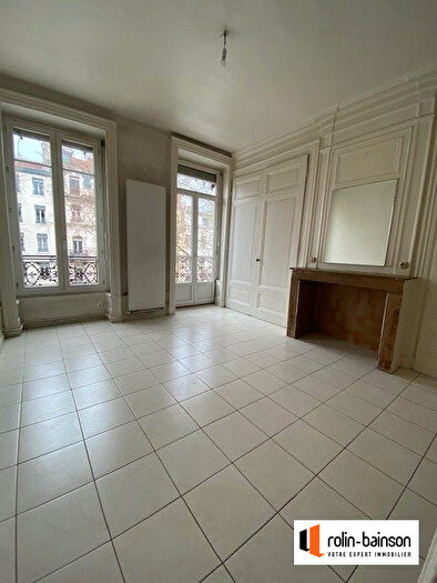 Appartement 3 pièces à Lyon 2ème, Perrache, Confluence, à louer