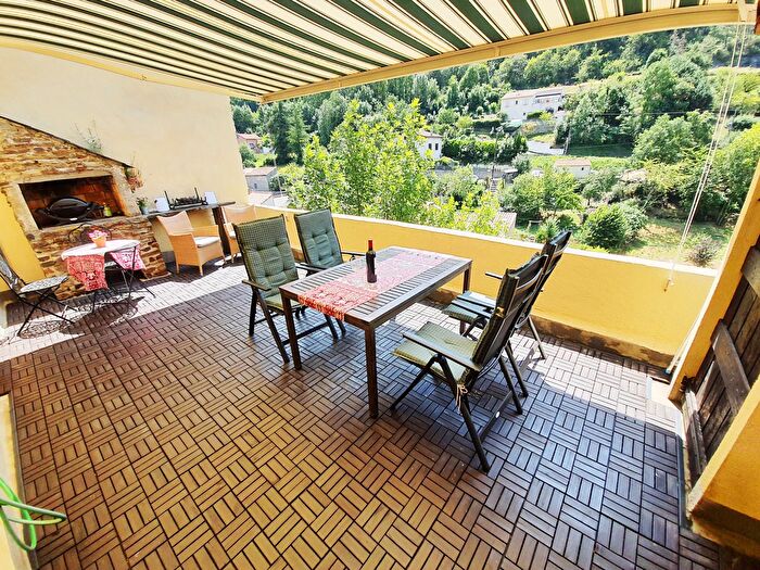 Maison à vendre - Axat - 5 pièces - 3 chambres