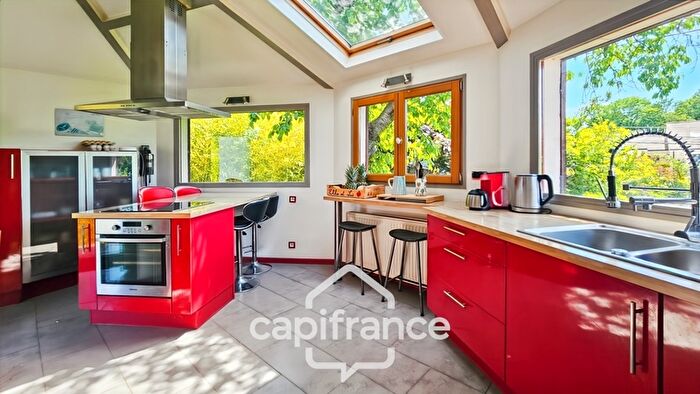 Maison à vendre - Montévrain - 8 pièces - 7 chambres