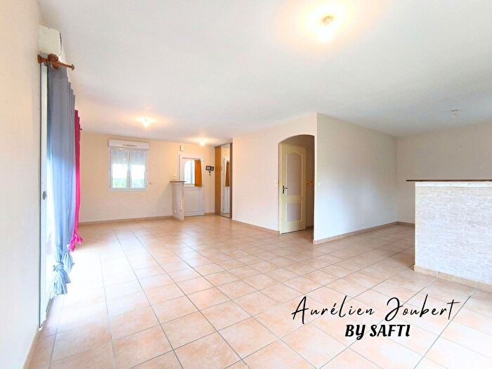 Maison à vendre - Dun-le-Palestel - 3 pièces - 2 chambres