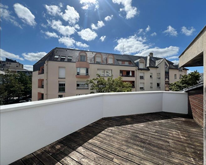 Quartiers Centre, Saint-Anne : Appartement 2 pièces à louer