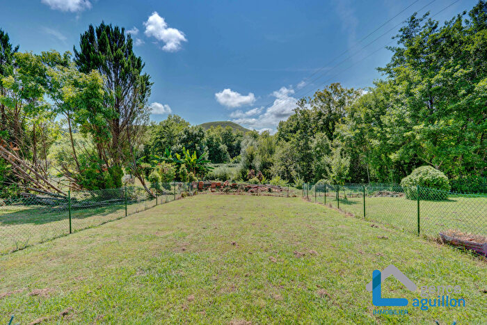 Appartement à vendre - Saint-Pée-sur-Nivelle - 3 pièces - 2 chambres