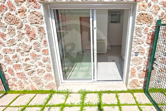 Appartement à louer - Jouy-en-Josas - 1 pièce - 1 chambre