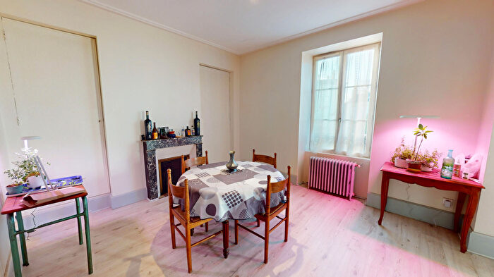 Appartement à vendre - Bourges, Centre-ville, Charlet, Lahitolle, Pignoux, Sembat - 4 pièces - 3 chambres