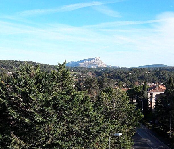 Appartement 5 pièces à louer à Les Platanes, Aix-en-Provence