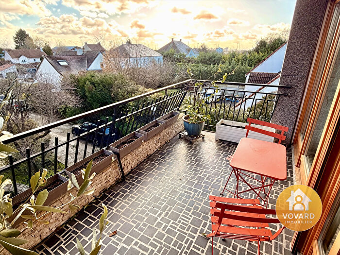 Appartement à vendre - Saint-Brice-sous-Forêt, Centre-ville, Clos - 4 pièces - 2 chambres