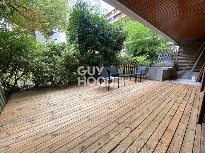 Appartement à louer - Meudon, Val Fleury - 2 pièces - 1 chambre