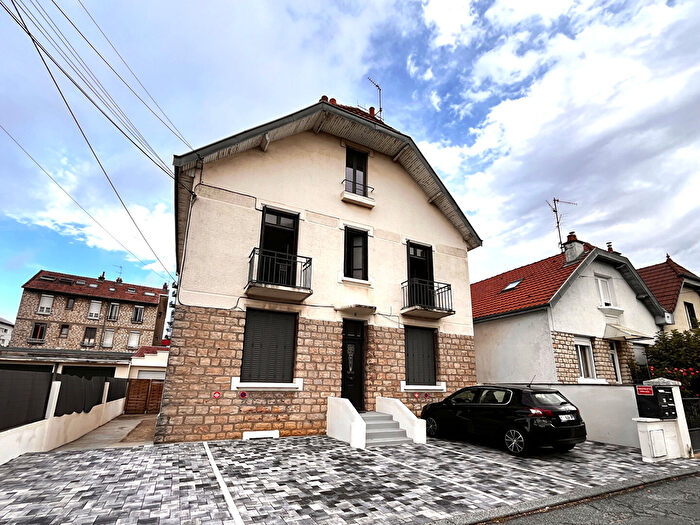 Appartement 5 pièces à Dijon, Bourroches, à vendre