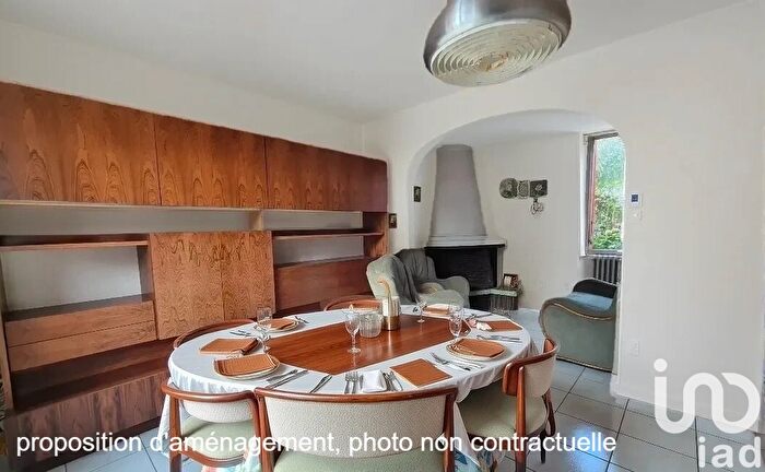 Maison à vendre - Saint-Étienne-de-Montluc - 8 pièces - 7 chambres