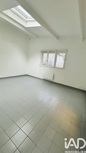 Appartement à vendre - Les Lilas, Bruyères, Chassagnolle - 2 pièces - 1 chambre