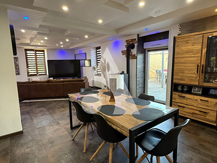 Maisons à vendre et appartements à louer - 3