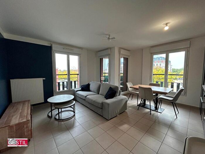 Pontoise, Saint-Martin : Appartement 3 pièces à louer