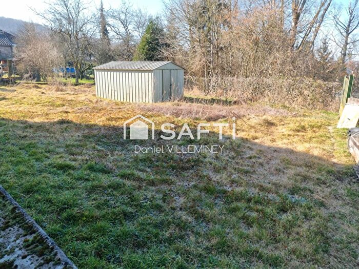 Maison à vendre - Fontaine-lès-Luxeuil - 6 pièces - 3 chambres