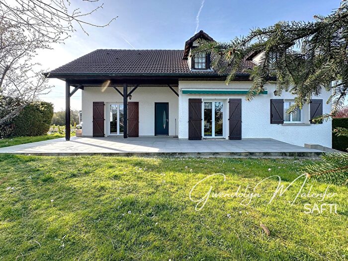 Maison 6 pièces à vendre à Mouchard