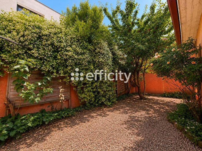 Maison 5 pièces à vendre à Villeurbanne, Les Poulettes