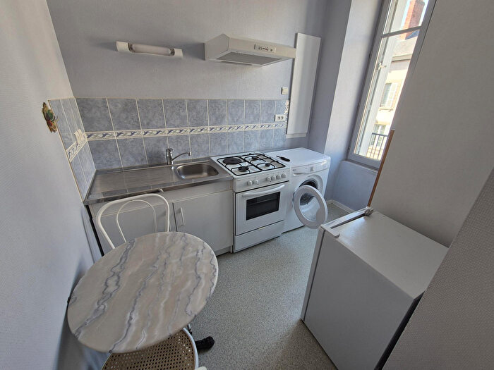 Appartement 2 pièces à Tulle, Centre-ville, à louer