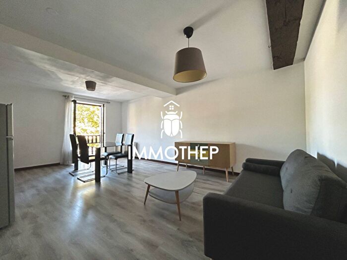 Appartement à louer - Bourg Nord-Chamfeuillet, Moirans - 3 pièces - 2 chambres