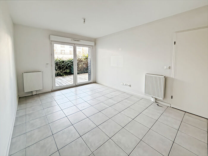 Appartement à vendre - Villenave-dOrnon, Chambéry, La Monnaie, Carbonnieux, Trigan - 2 pièces - 1 chambre